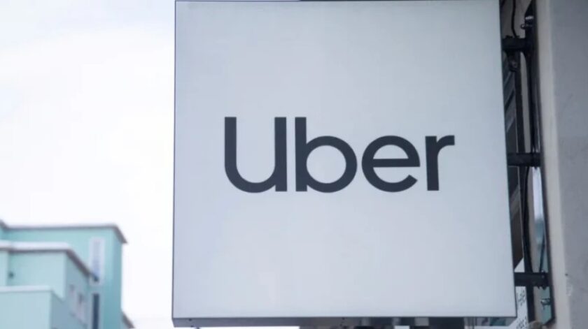 Uber, a la carga: anuncia servicio en el Aeropuerto de Cancún - El ...